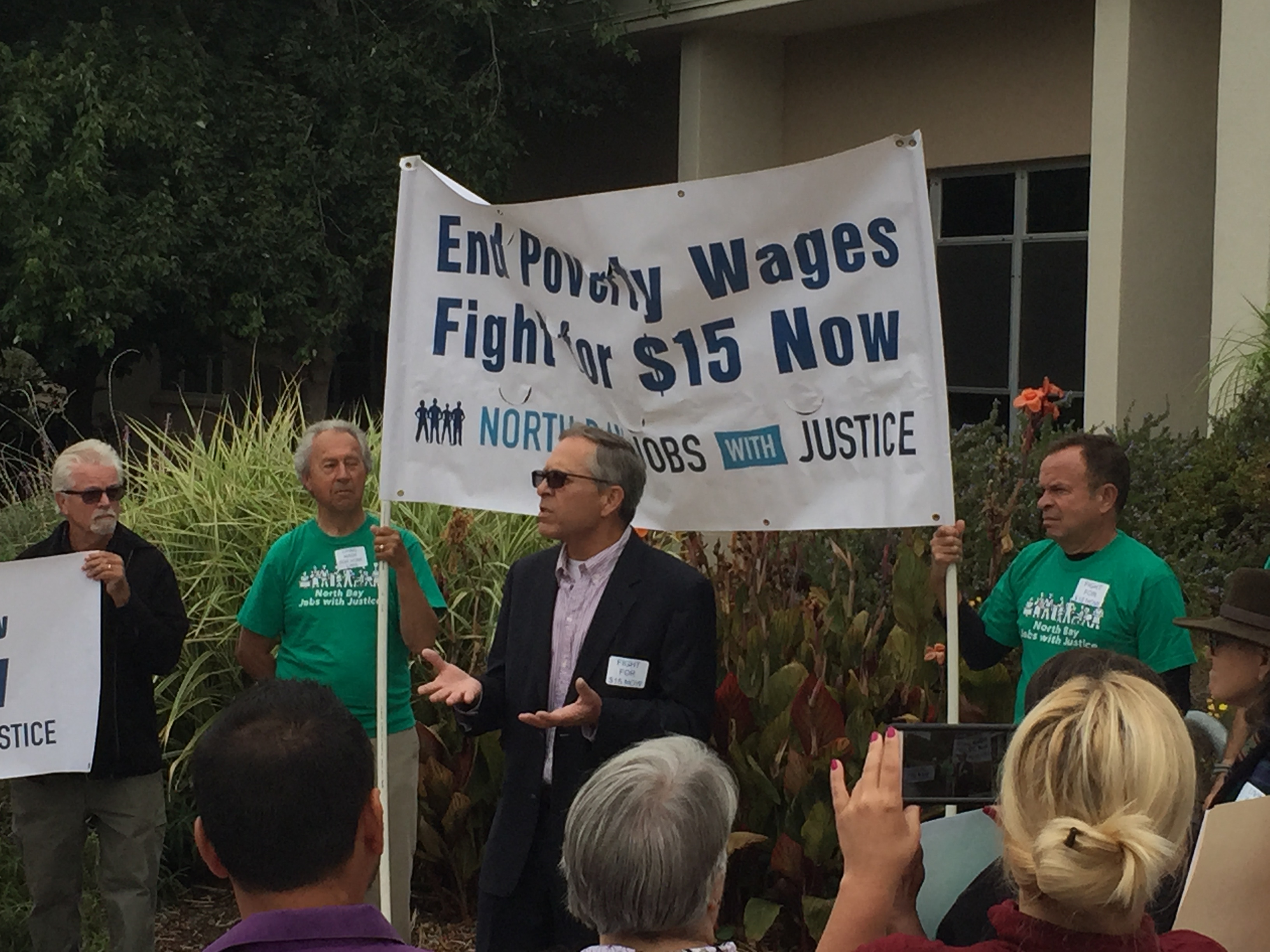 Unions Celebrate Small Victory in Sonoma Living Wage Campaign