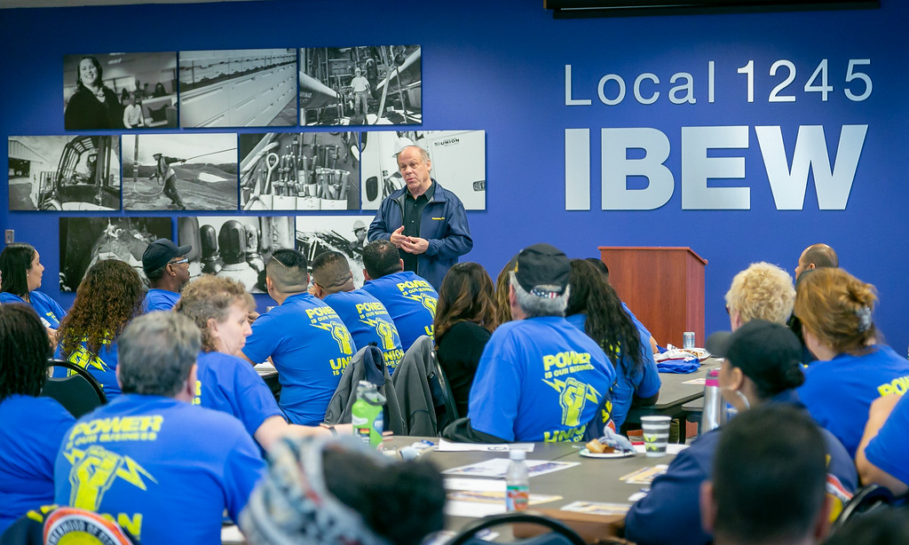 Knowledge is Power — Workshop prepares IBEW 1245 members to fight back ...