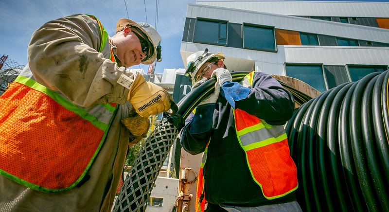 Over and Under: PG&E Overhead and Underground Crews Work Together in ...