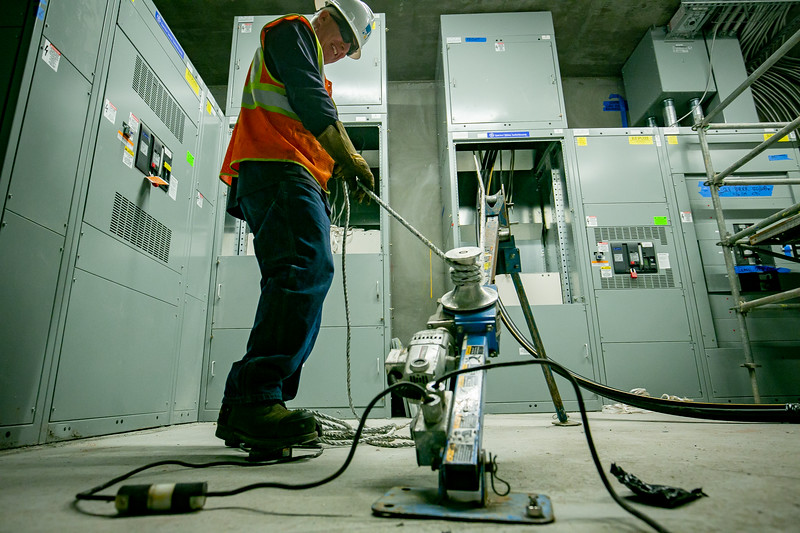 Over and Under: PG&E Overhead and Underground Crews Work Together in ...