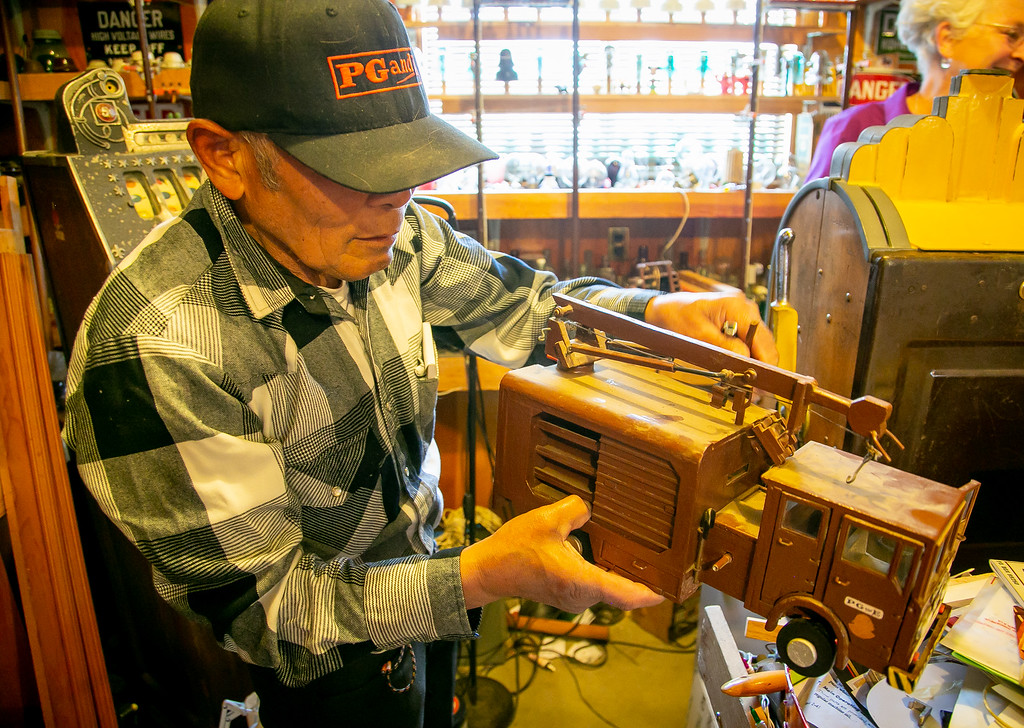 Meet Bobo- The Greatest Lineman That Never Was