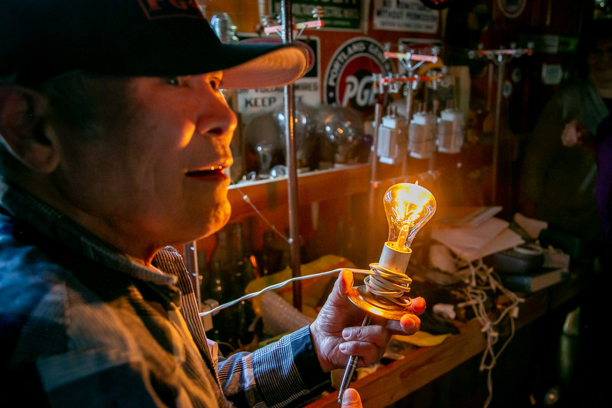 Meet Bobo- The Greatest Lineman That Never Was