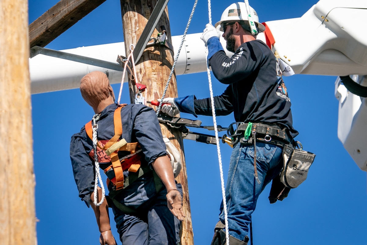 Race to the Top — 8th Annual PG&E/IBEW West Coast Lineman’s Rodeo