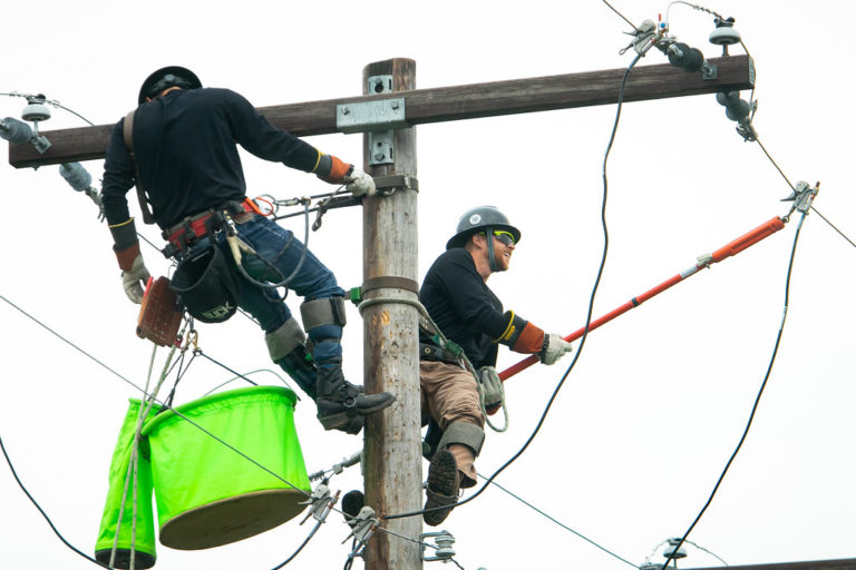 Point of Pride: IBEW 1245 Members Take Home Trophies from International ...