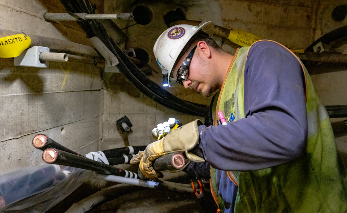 IBEW 1245 On the Scene: Vault Fire in the SF Financial District
