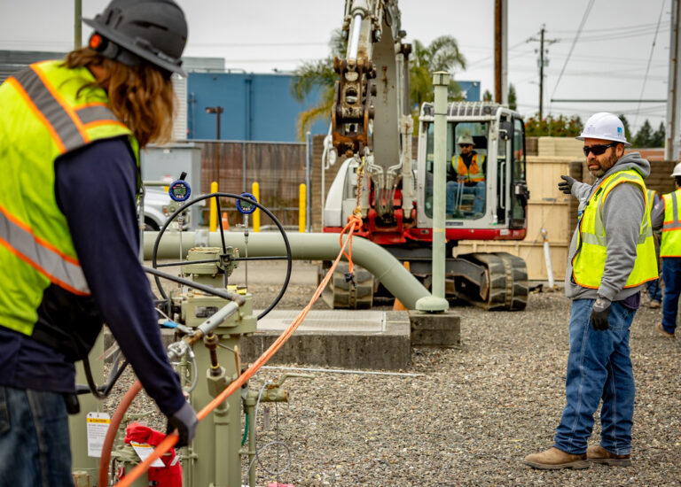 Pipe Check — IBEW 1245 GPOM members perform in-line gas pipeline inspection