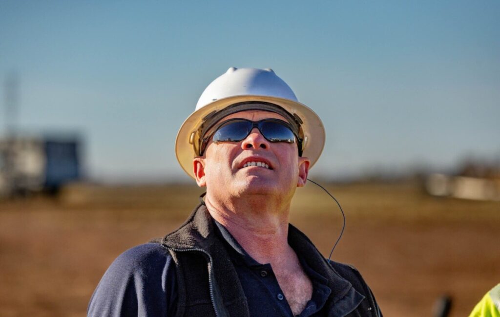 IBEW 1245 Members at WAPA Build New Transmission Lines to Beale Air ...