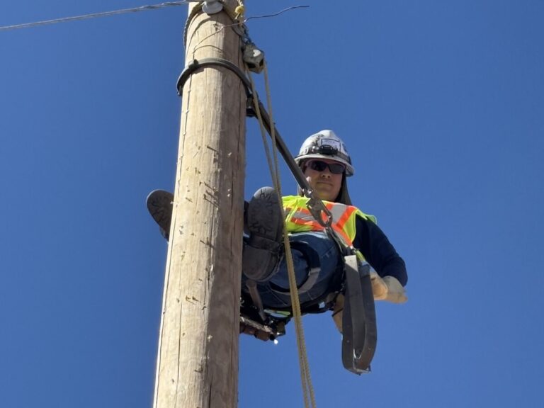 IBEW 1245 Line Crews to Connect Navajo Families to Power for the First Time