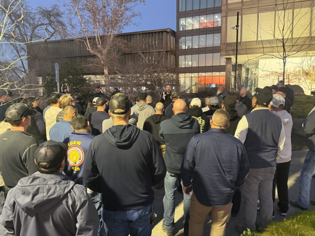 SMUD Workers Turn Out in Force as Engagement Grows for a Fair Contract