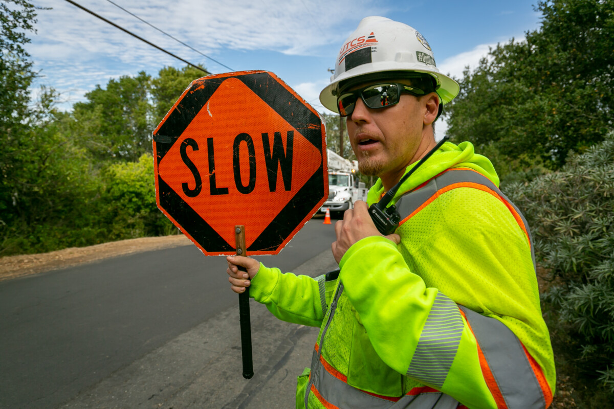 Caltrans-Approved Flagger Certification Training Begins February 9
